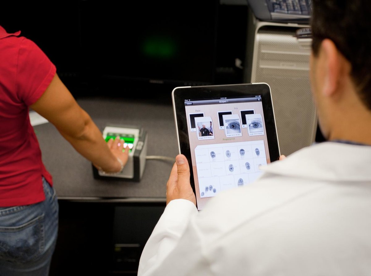 Biometric Fingerprint Scanner | Image Processing Applications