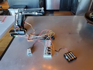 Robotic Arm With Vacuum Suction Cup for Pick and Place