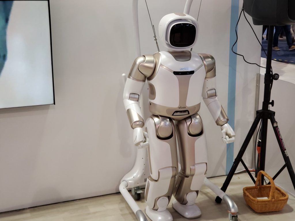 Coding Denavit-Hartenberg Tables Using Python