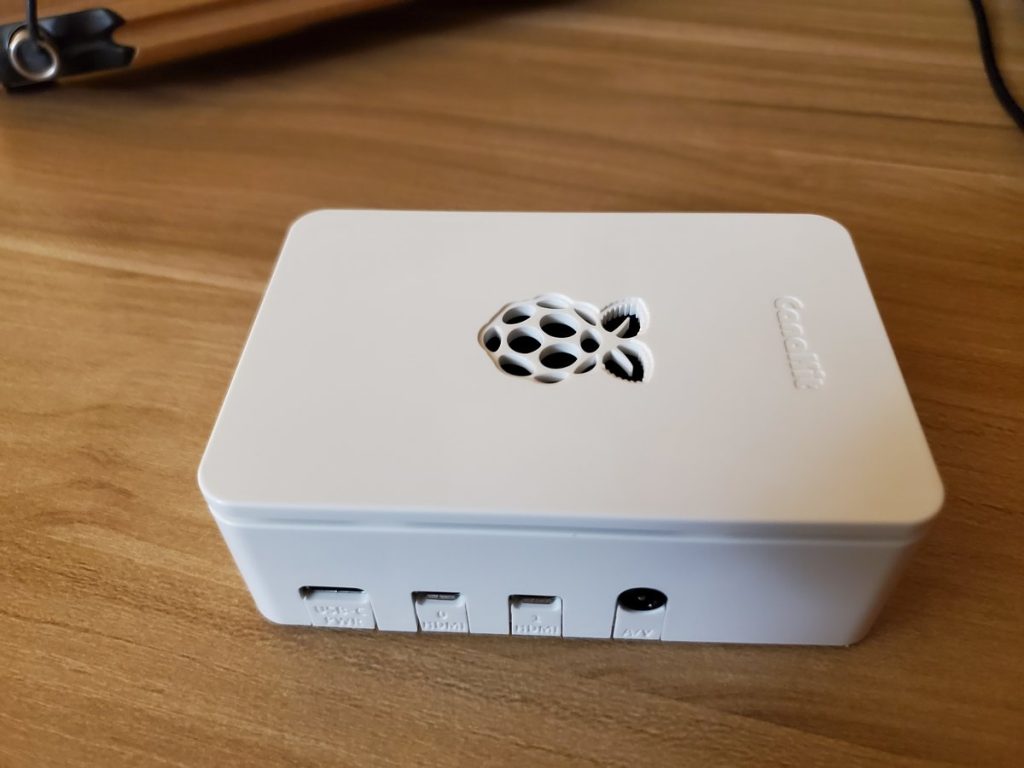 How To Install Ubuntu and Raspbian on Your Raspberry Pi 4